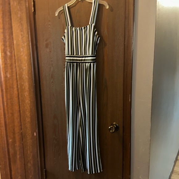 Express | Pants & Jumpsuits | Womens Express Romper | Poshmark